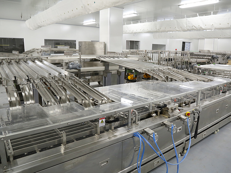 Sandwich Biscuit Production Line Biscuit Sandwiching Machine | Golden Bake