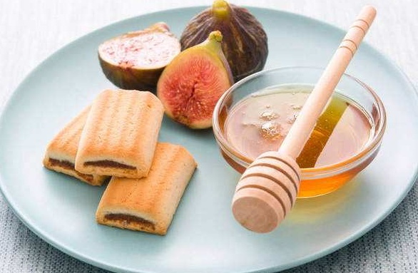 Sweet Snack, Fig Roll, Golden Bake Group